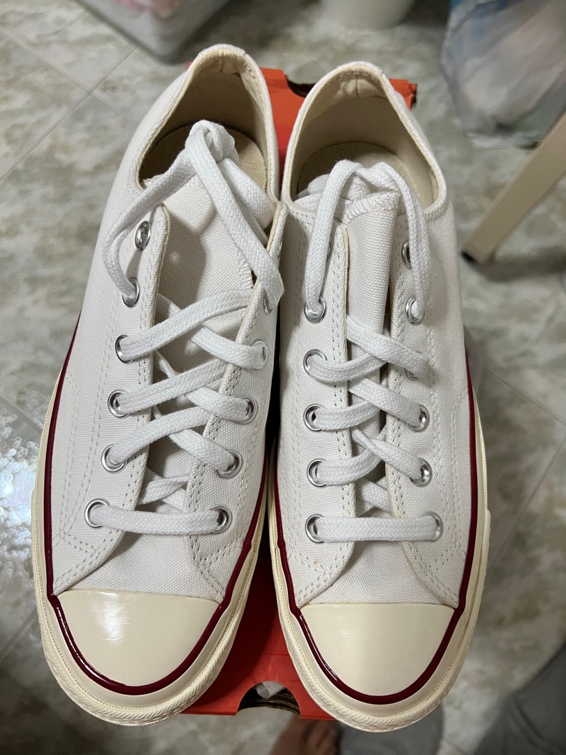 Converse Shoes, Women's Fashion, Footwear, Sneakers on Carousell