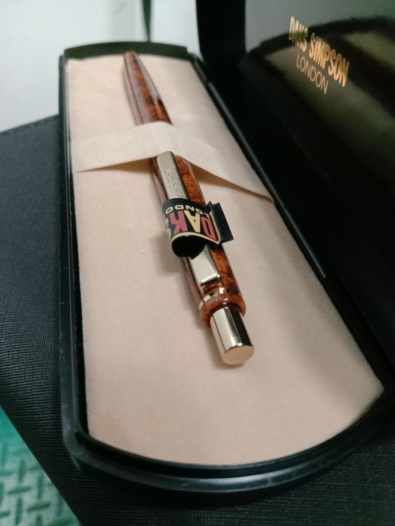 Daks simpson ball pen, Everything Else, Others on Carousell