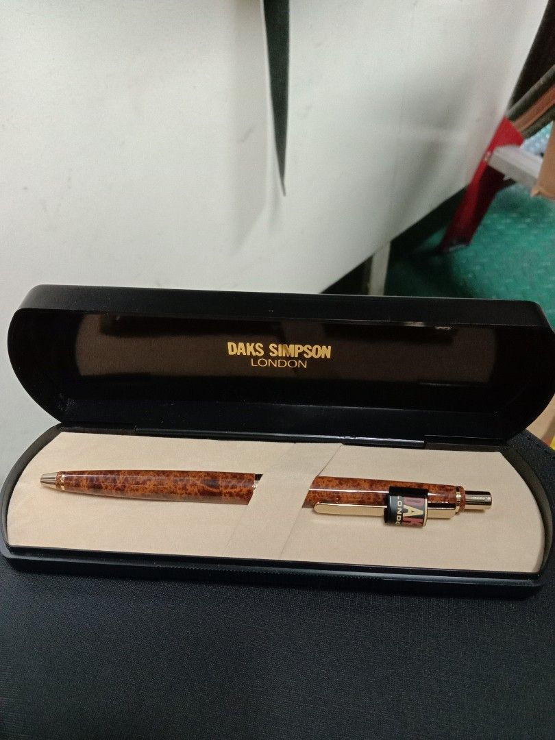 Daks simpson ball pen, Hobbies & Toys, Stationery & Craft, Stationery & School Supplies on Carousell