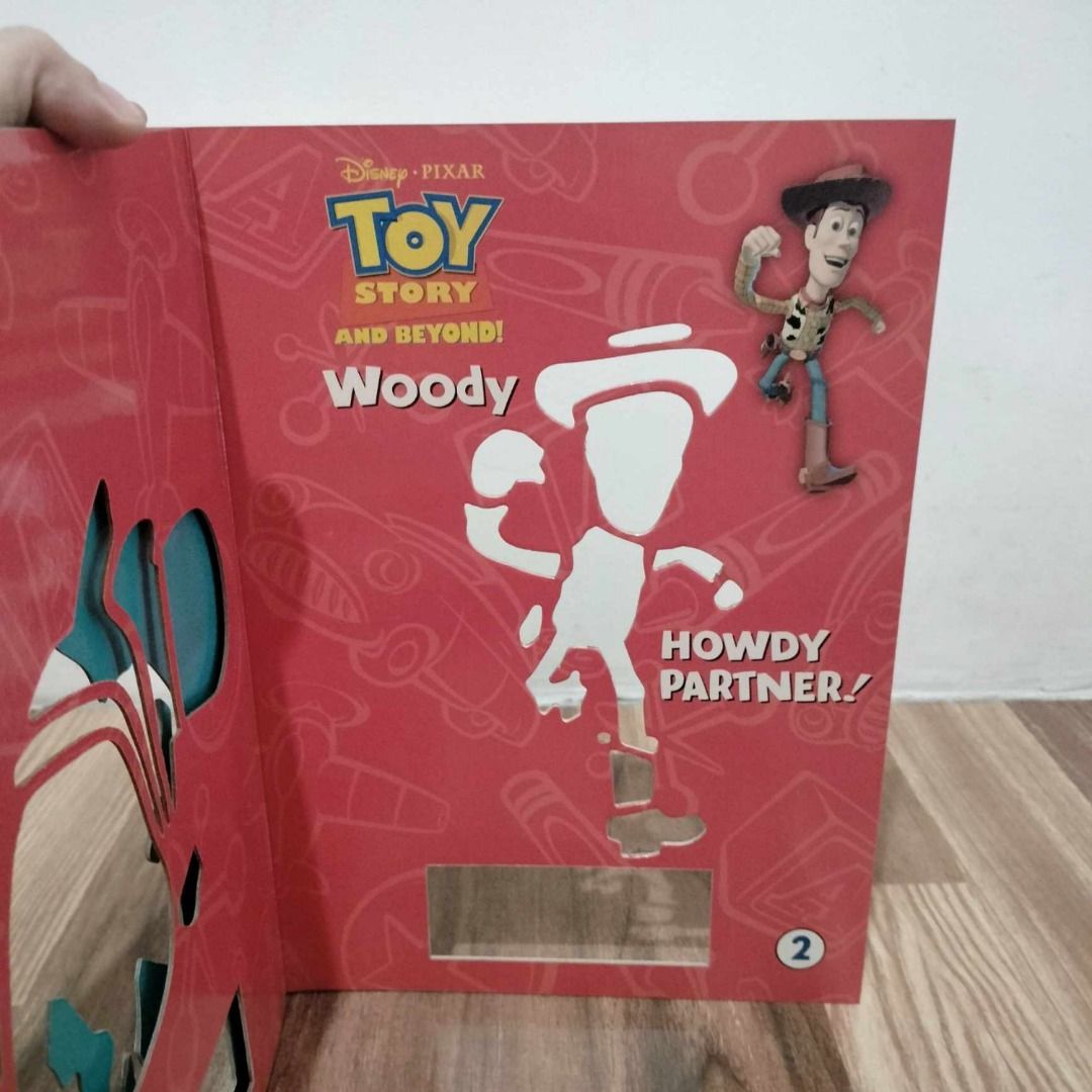 DISNEY PIXAR STENCIL ACTIVITY BOOK (with color pencils), Hobbies & Toys, Books & Magazines ...