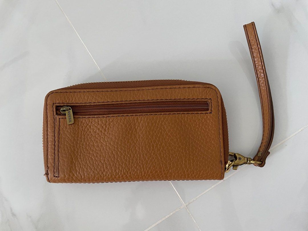 Fossil Wrist Wallet, Women's Fashion, Bags & Wallets, Wallets & Card ...