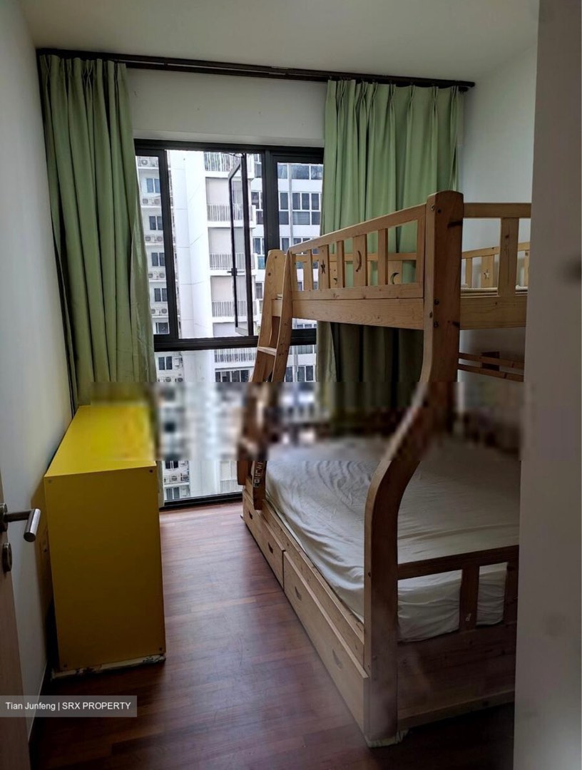 Free double decker bunk bed, Furniture & Home Living, Furniture, Bed ...