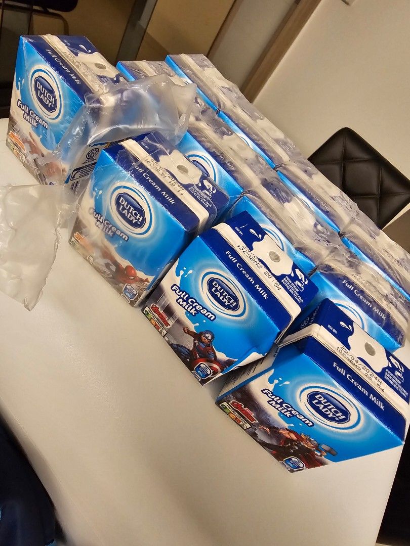 Full cream milk packet, Food & Drinks, Beverages on Carousell