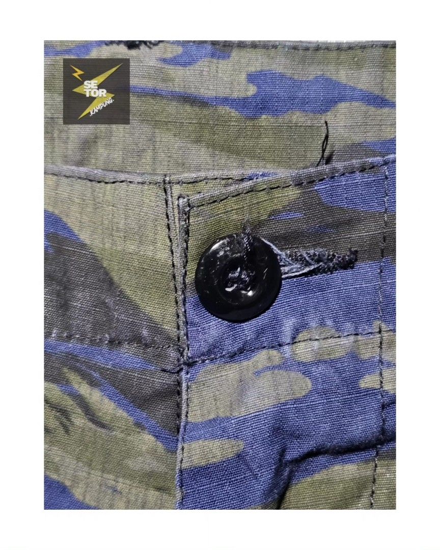 Greek Army - Airforce Lizard Blue Camo, Men's Fashion, Bottoms ...