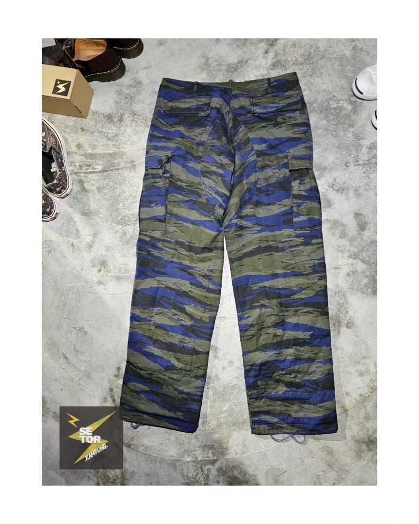 Greek Army - Airforce Lizard Blue Camo, Men's Fashion, Bottoms ...
