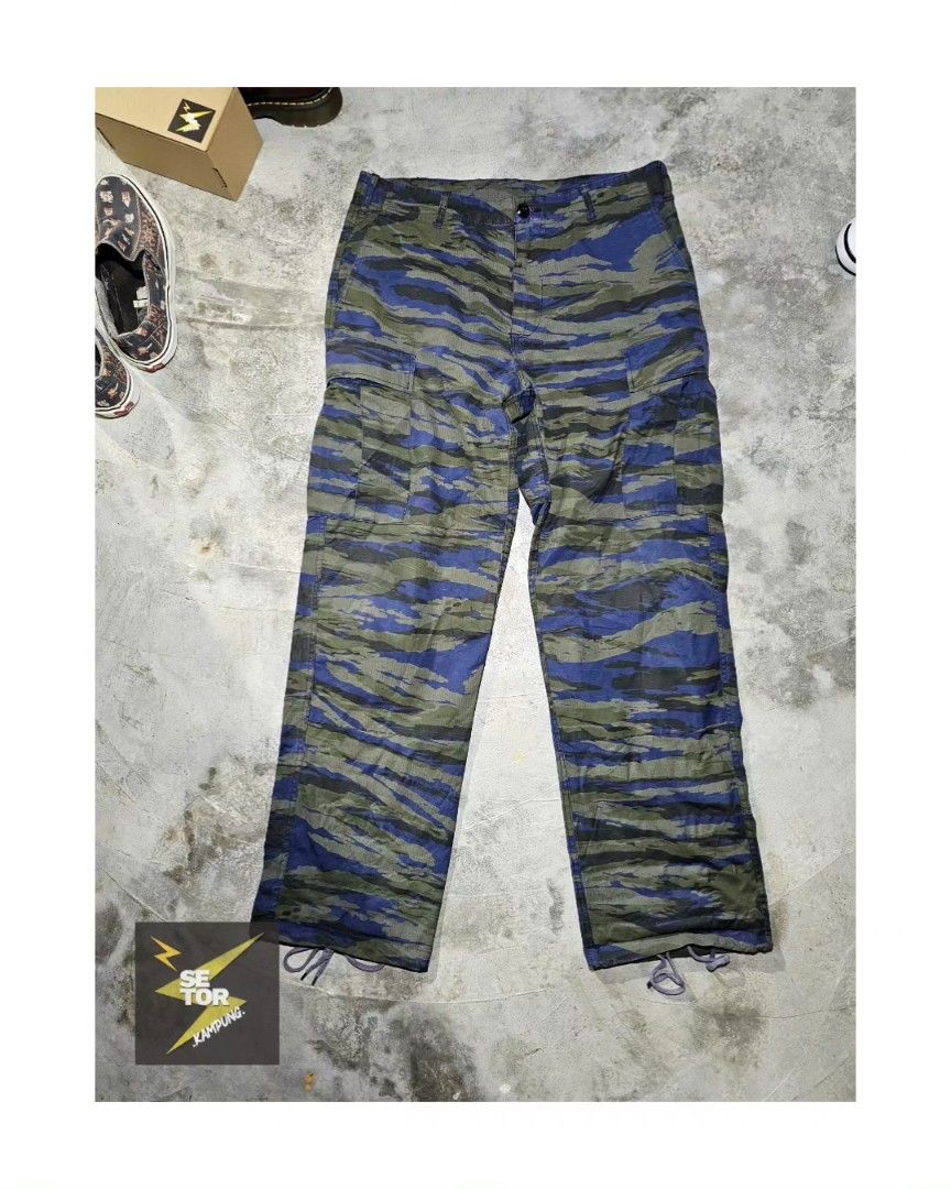 Greek Army - Airforce Lizard Blue Camo, Men's Fashion, Bottoms ...