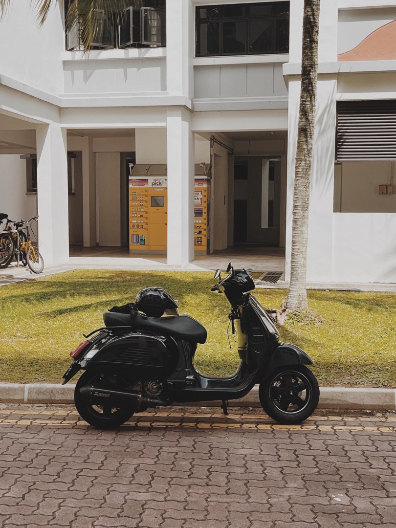 GTS 300 2016 with akrapovic pipe ITALY MADE, Motorcycles, Motorcycles for Sale, Class 2A on ...