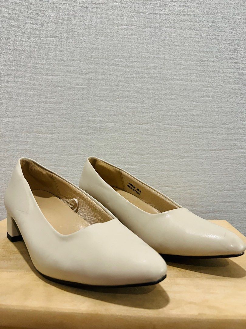 GU Shoes, Women's Fashion, Footwear, Heels on Carousell