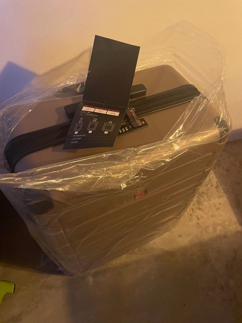 Hard case luggage Enrico Benetti storage travel adventure, Hobbies ...