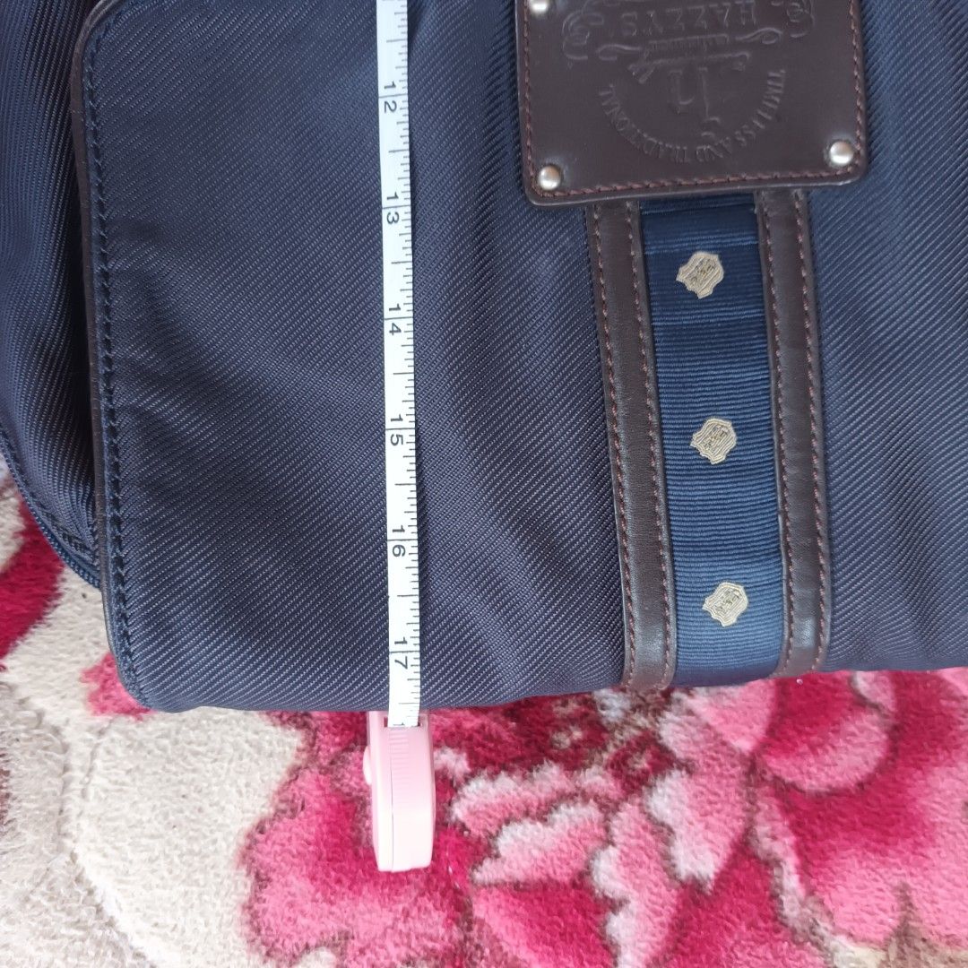 Hazzys men backpack, Women's Fashion, Bags & Wallets, Backpacks on ...