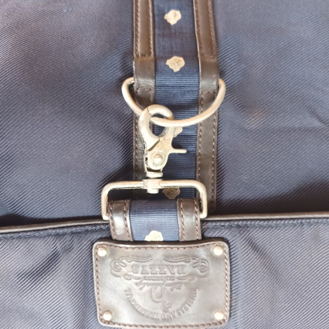 Hazzys men backpack, Women's Fashion, Bags & Wallets, Backpacks on ...