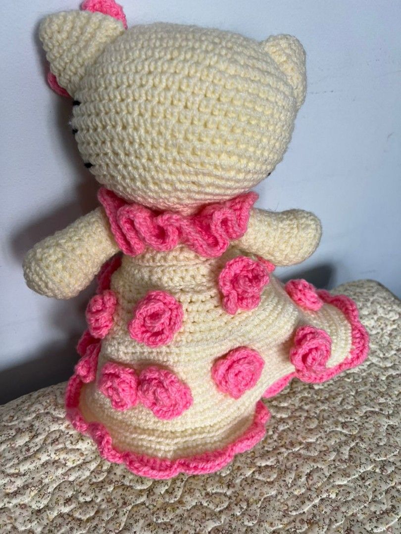 Hello Kitty Handmade crochet, Hobbies & Toys, Toys & Games on Carousell