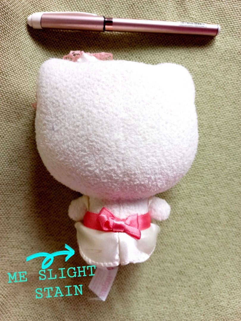 HELLO KITTY WINK, Hobbies & Toys, Toys & Games on Carousell