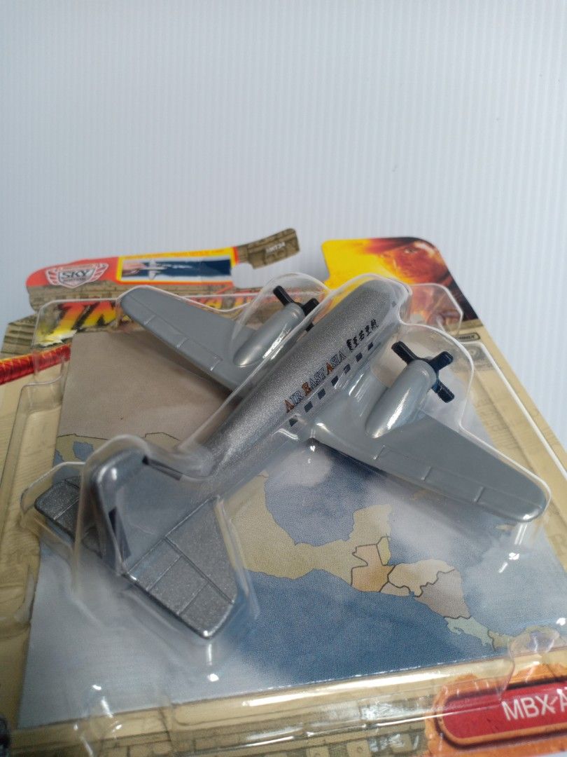 Indiana Jones Matchbox RIVER FLYER Grey HLJ06 9/32 & MBX AIRLINER Grey ...