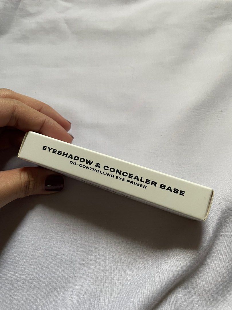 Issy Eye Primer, Beauty & Personal Care, Face, Makeup on Carousell