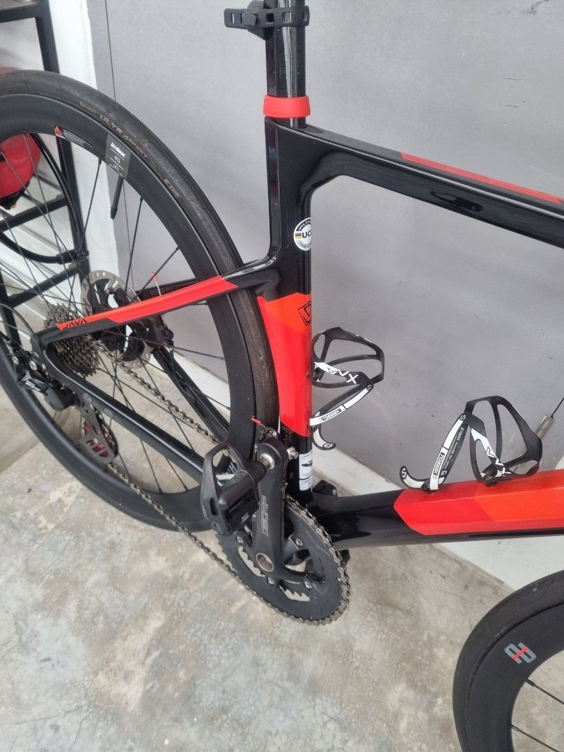 Java Vesuvio roadbike with carbon wheelset n slight modification done ...