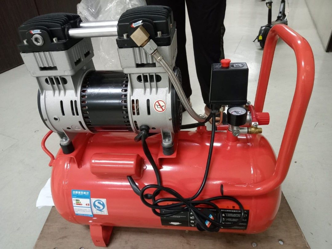 Jin bao air compressor, Everything Else on Carousell