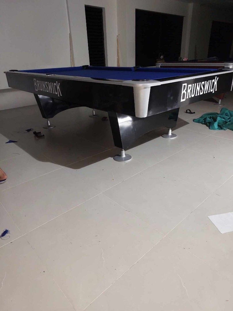 KOREAN BRUNSWICK STANDARD BILLIARD TABLE, Sports Equipment, Sports ...