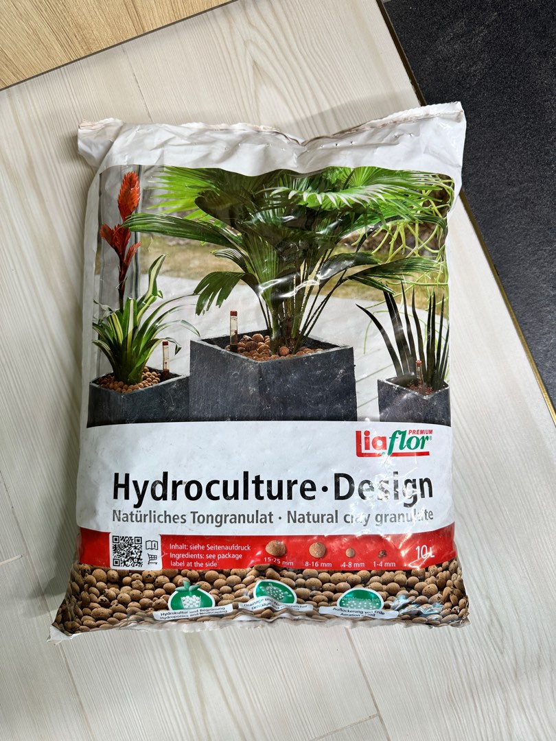 Lecca clay ball, Furniture & Home Living, Gardening, Garden Soil ...