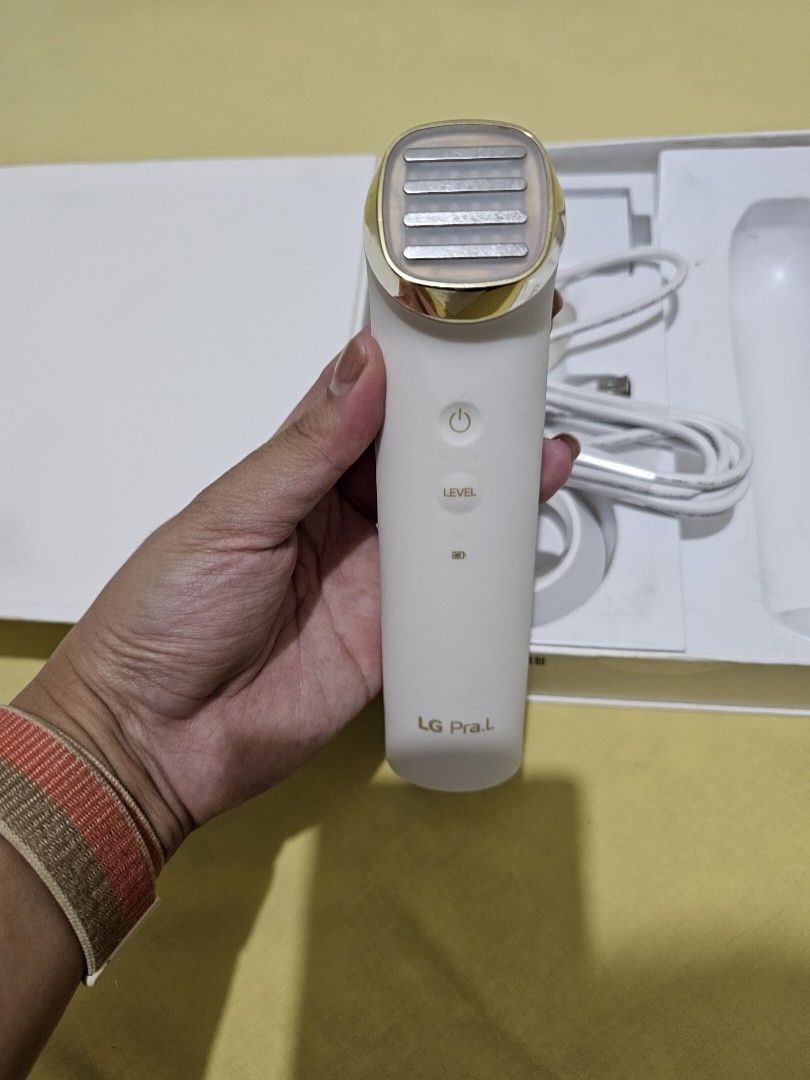 Only 5K Today Only! LG Total Lift Up Care, Beauty & Personal Care, Face ...