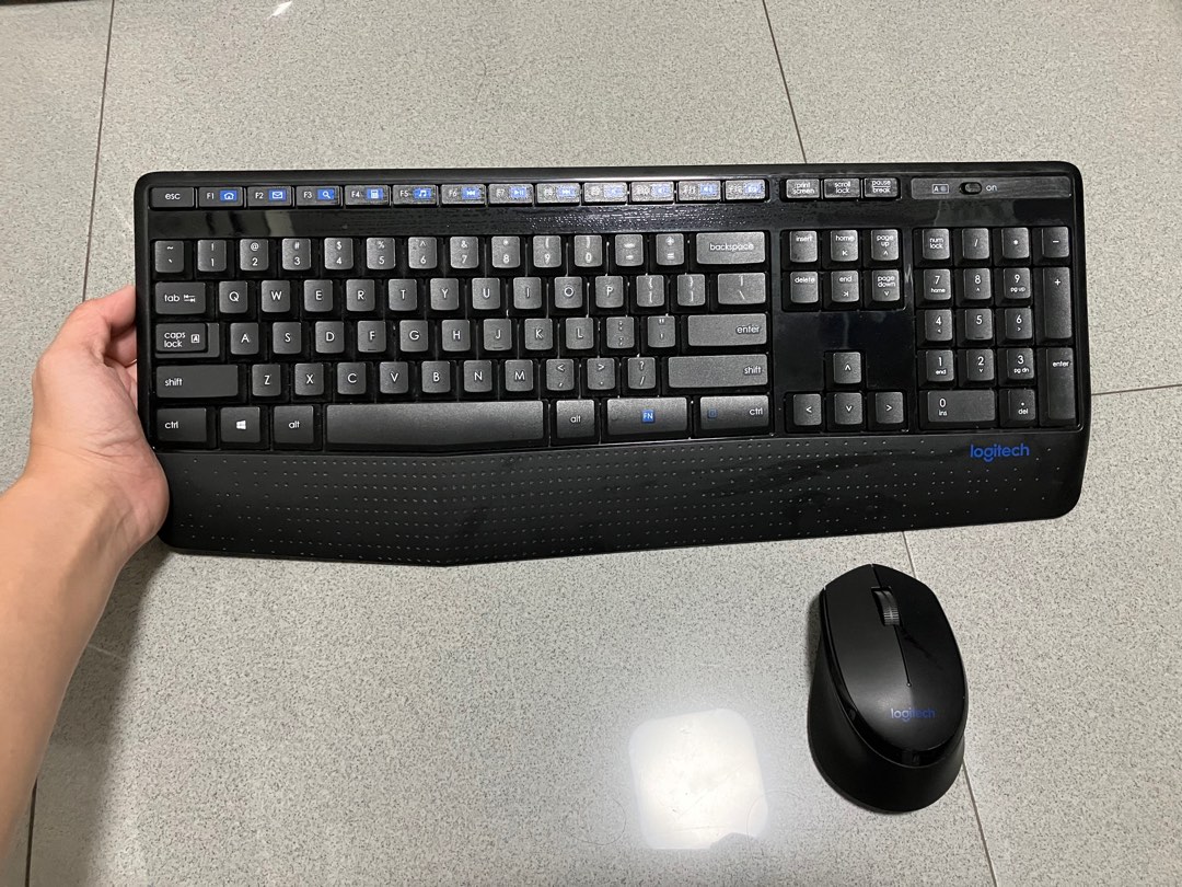 Logitech K345 Keyboard + Mouse set, Computers & Tech, Parts ...