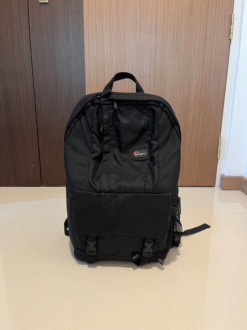 Lowepro Fastpack 200 Backpack, Men's Fashion, Bags, Backpacks on Carousell