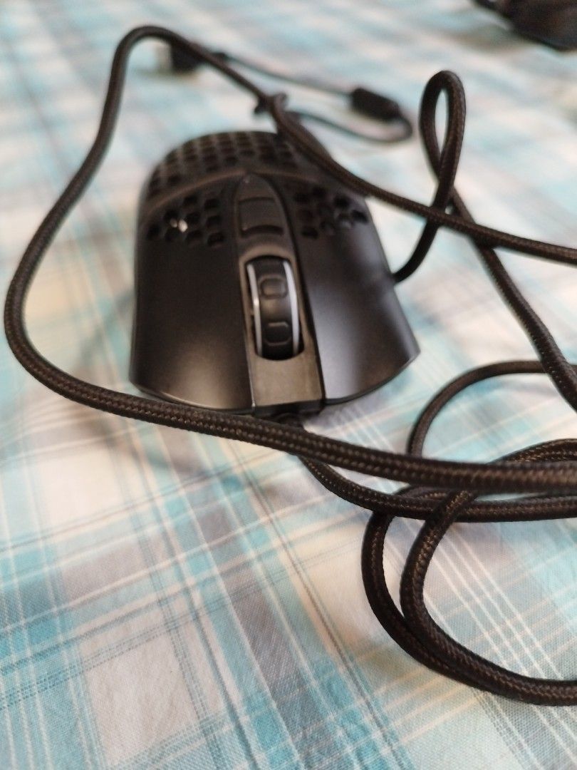 MSI gaming mouse M99 Pro, 電腦＆科技, 電腦周邊及配件, 電腦滑鼠及相關產品 - Carousell