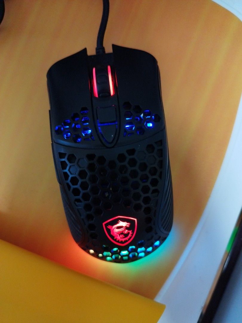 MSI gaming mouse M99 Pro, 電腦＆科技, 電腦周邊及配件, 電腦滑鼠及相關產品 - Carousell