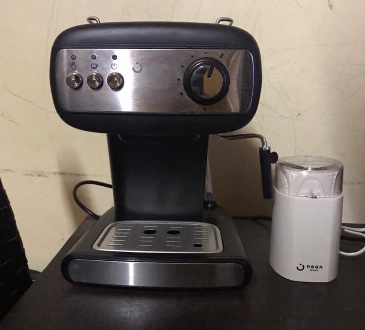 NOON EAST BAR 15 COFFEE MACHINE With Noon East Electric Grinder 30g, TV ...