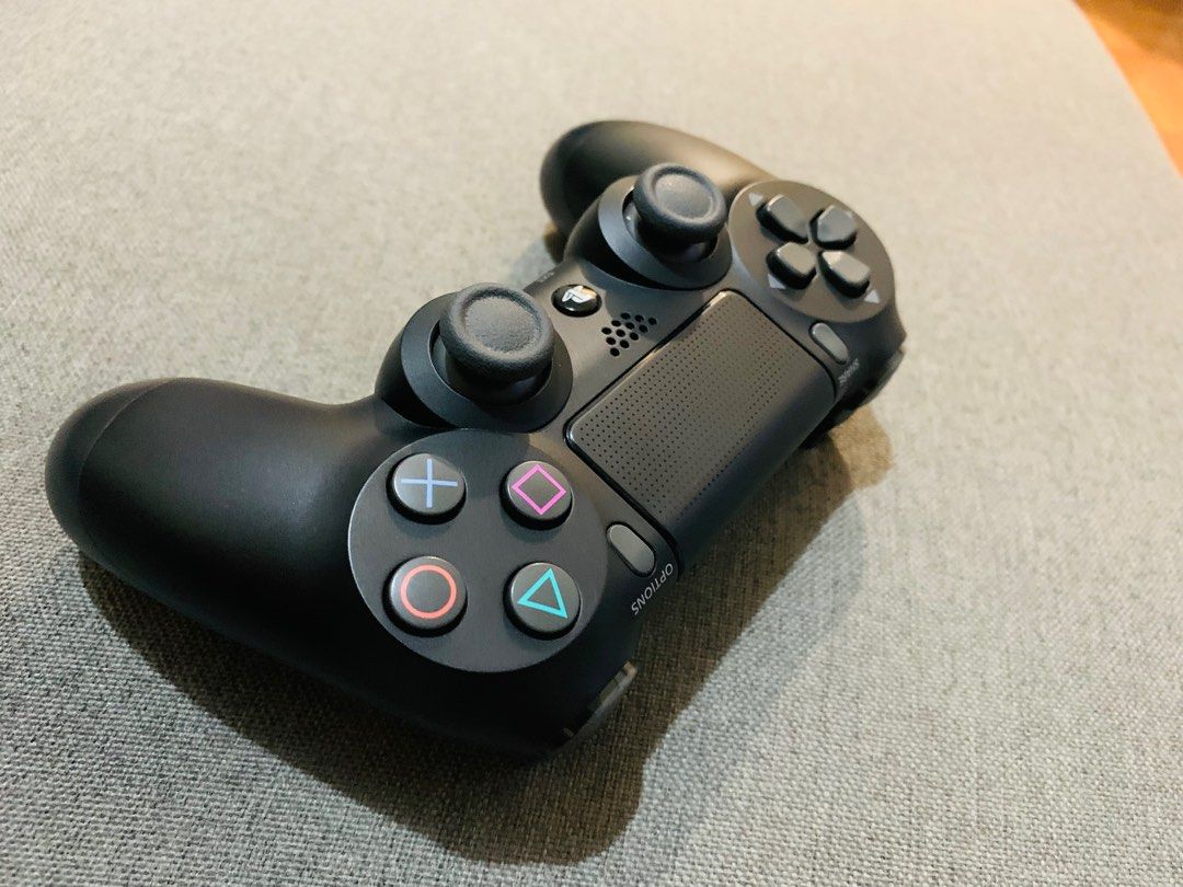 Orig DualShock 4 v2 Controller, Video Gaming, Video Game Consoles ...