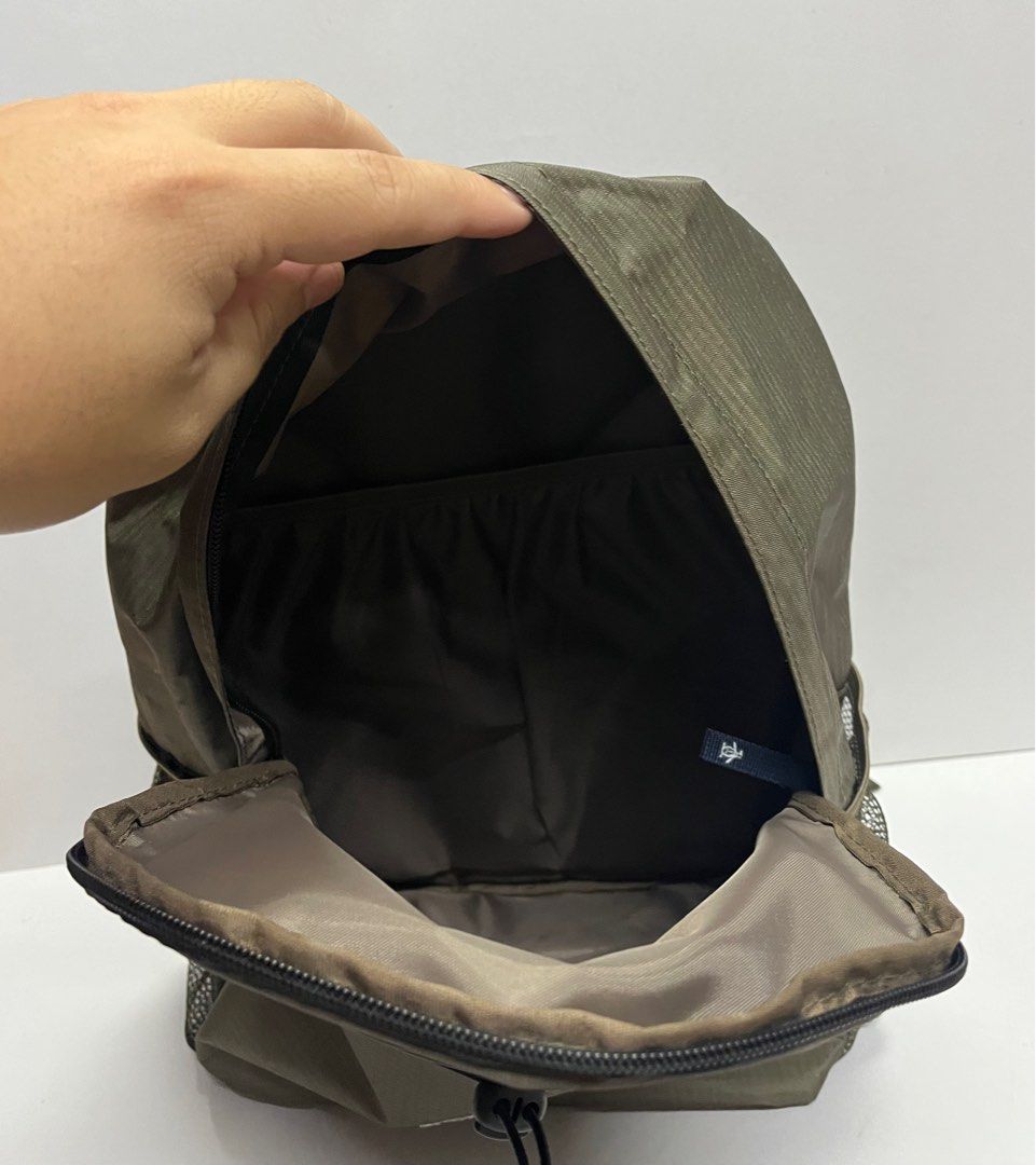 Original Penguin Logo Backpack, Men's Fashion, Bags, Backpacks on Carousell