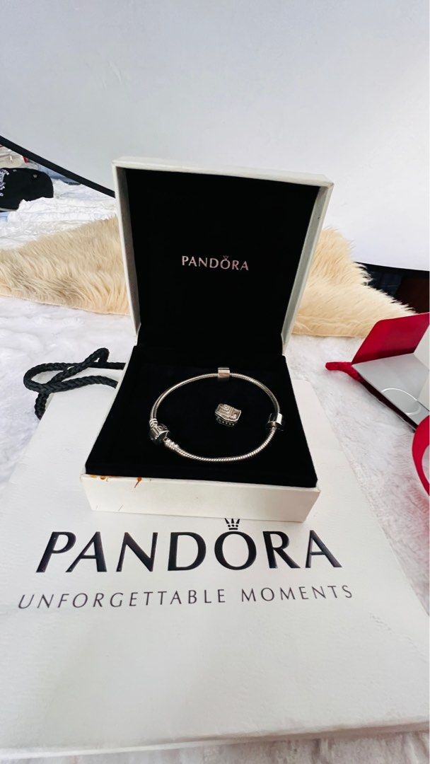 Genuine Pandora Bracelet with receipt 2 charms 2 stoppers, Women's ...