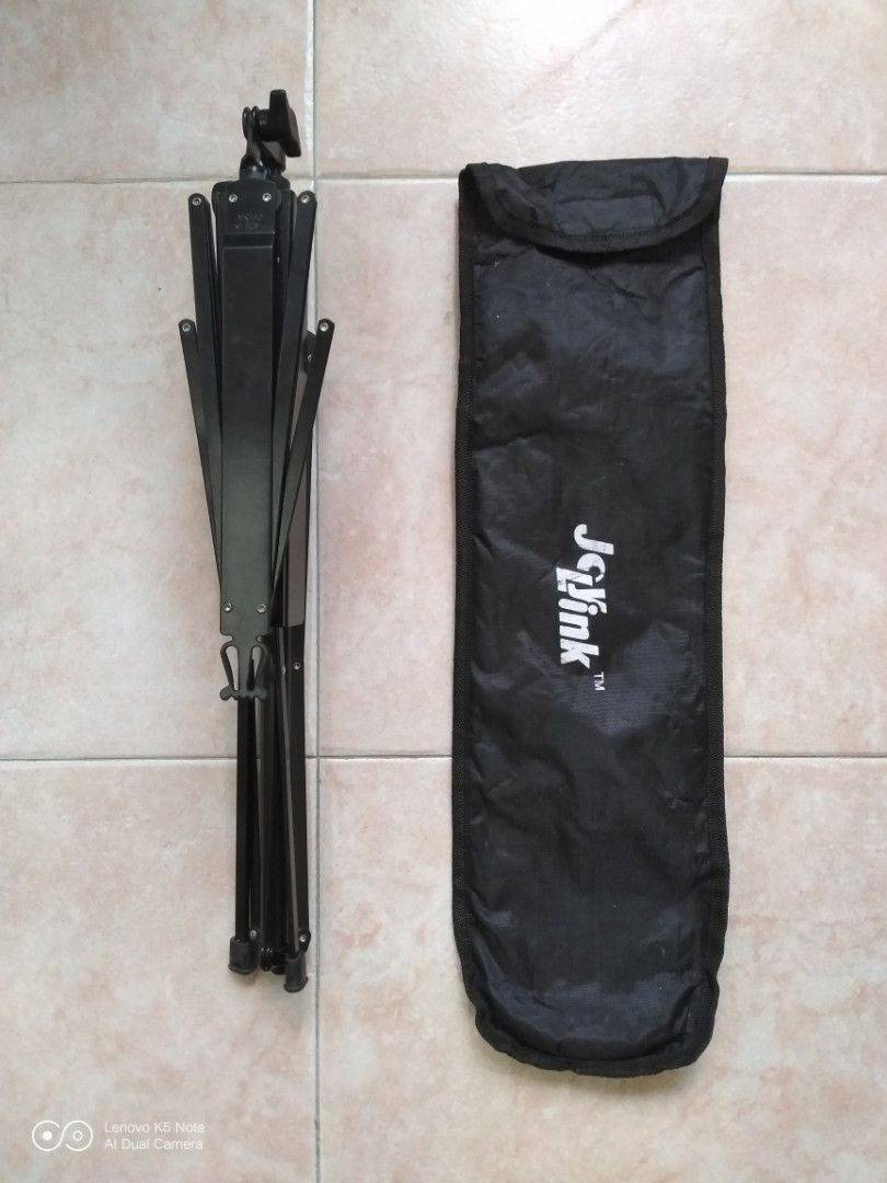 Portable and Collapsible Music Stand, Hobbies & Toys, Music & Media ...