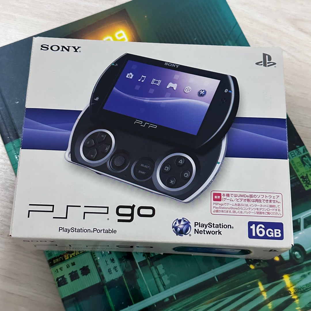 PSP GO Black, Video Gaming, Video Game Consoles, PlayStation on Carousell