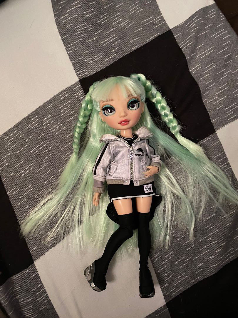 Rainbow High Daphne Minton Hobbies And Toys Toys And Games On Carousell