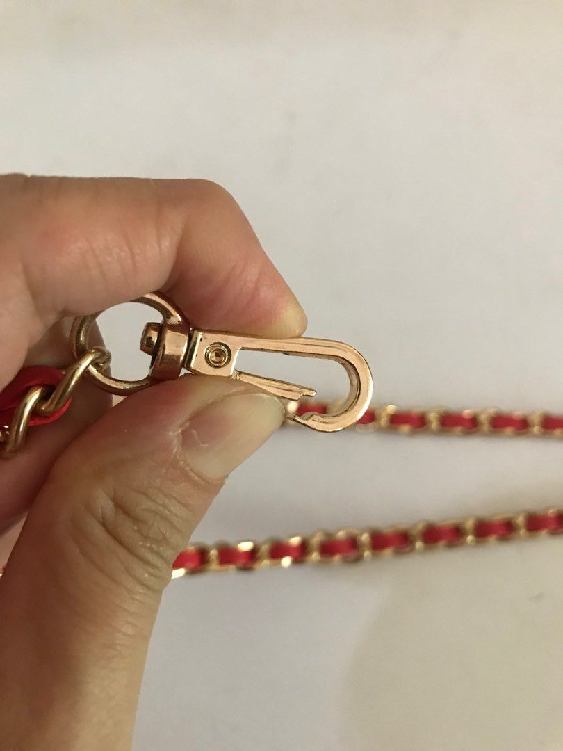 Ready stock: Red Gold hardware faux leather chainstrap, Women's Fashion ...