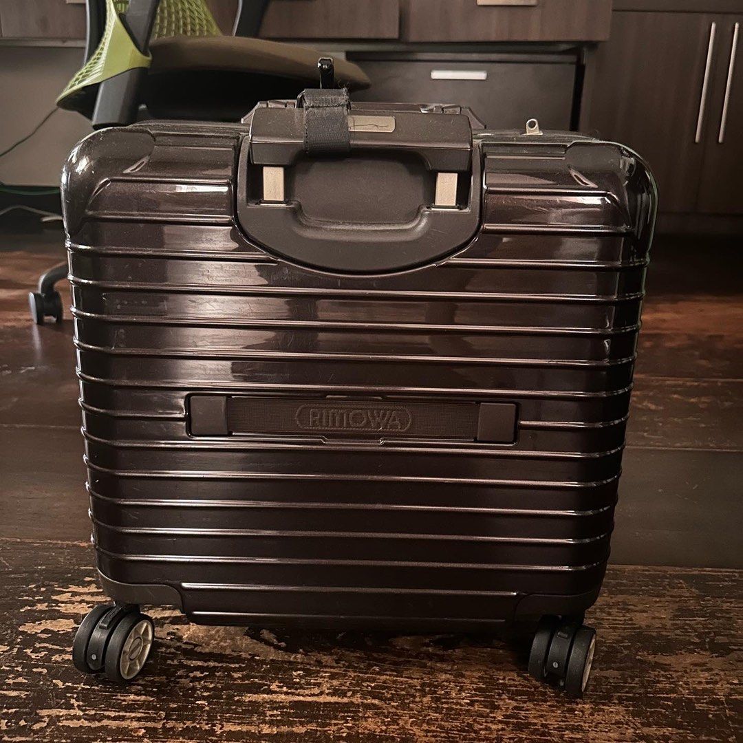 Rimowa Essential Sleeve Compact Cabin, Hobbies & Toys, Travel, Luggage ...