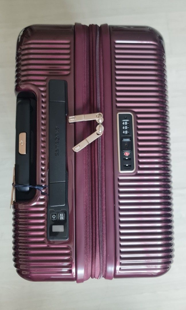 SAMSONITE Expandable Luggage with Built-in Scale, Hobbies & Toys ...