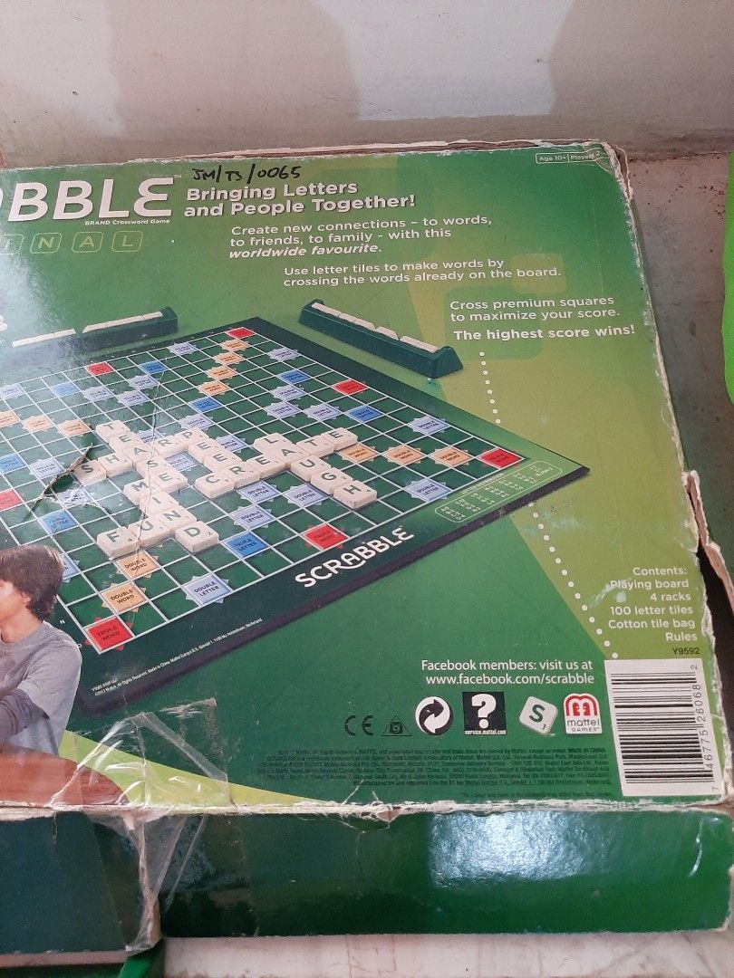 Scrabble original, Toys & Collectibles, Permainan Papan & Kartu di ...