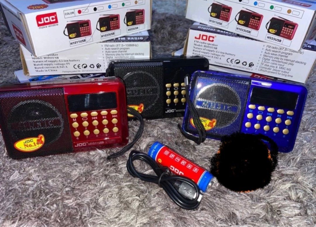 SD card radio can put SD card, Everything Else on Carousell