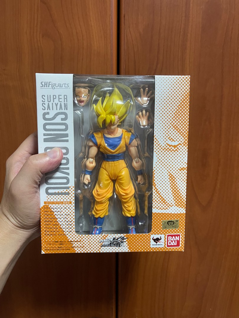 S.H.Figuarts SHF Son Goku Super Saiyan, Hobbies & Toys, Toys & Games on ...