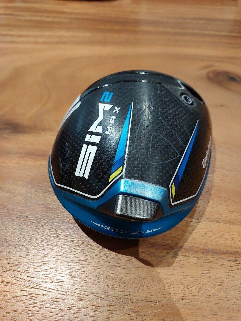 SIM 2 Max driver head, Sports Equipment, Sports & Games, Golf on Carousell