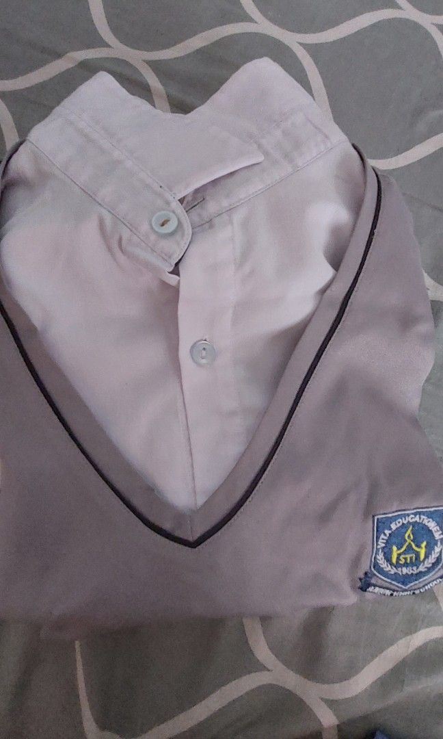 STI Senior High Boys uniform, Men's Fashion, Tops & Sets, Formal Shirts ...