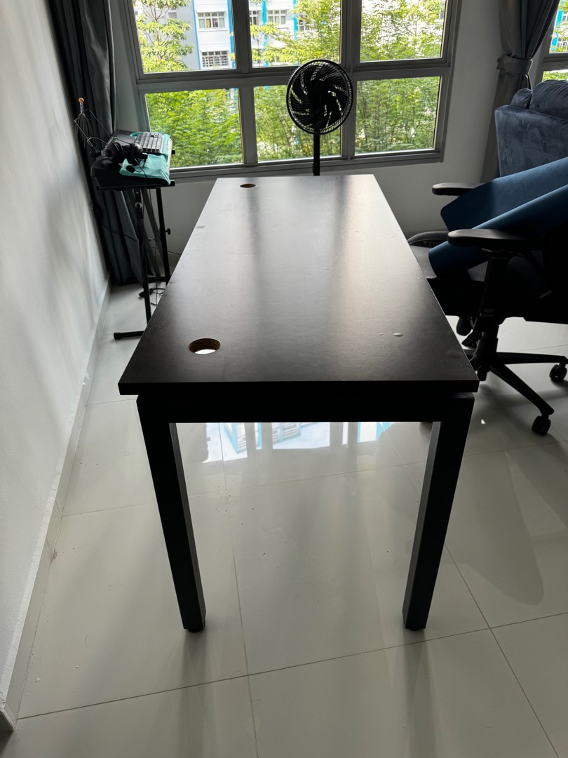 Strong Computer Desk, Furniture & Home Living, Furniture, Tables & Sets ...