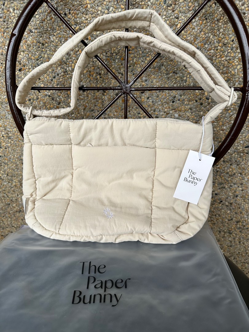 The Paper Bunny Puffer Swing in Aspen, Women's Fashion, Bags & Wallets ...