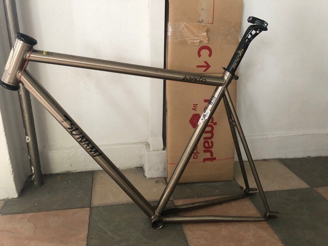 tsunami frame set, Sports Equipment, Bicycles & Parts, Bicycles on ...