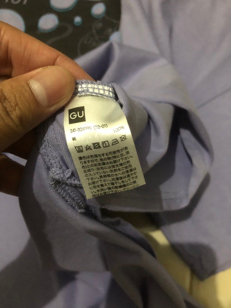 Uniqlo GU x Pokemon Kaos ungu biru bergambar pokedex 151 pokemon Mew, Fesyen Pria, Pakaian ...