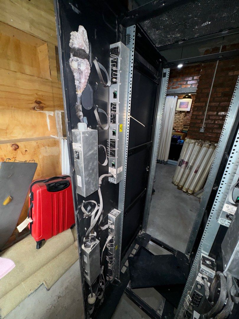 Used FLOOR 42U server rack, Computers & Tech, Office & Business ...