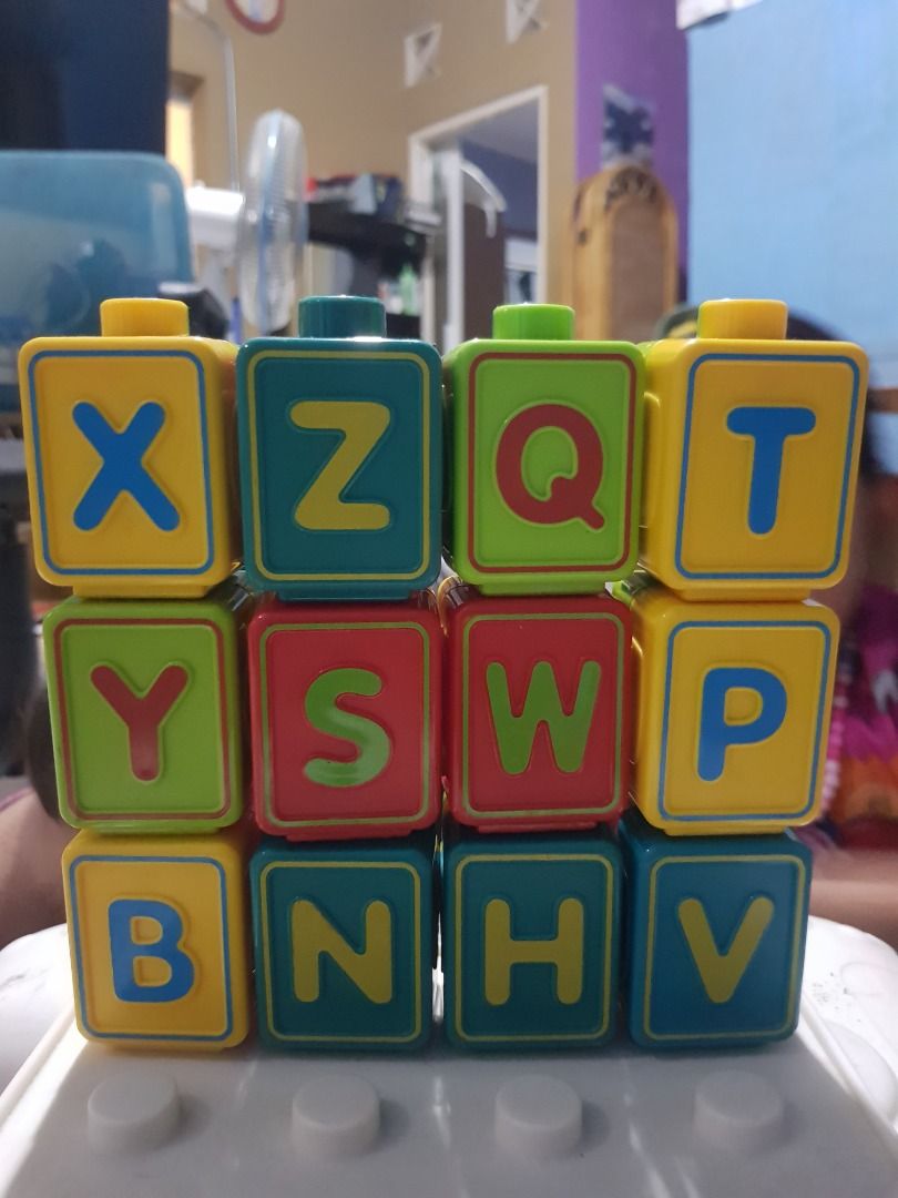 vtech alphabet activity cube preloved, Bayi & Anak, Mainan & Baby ...