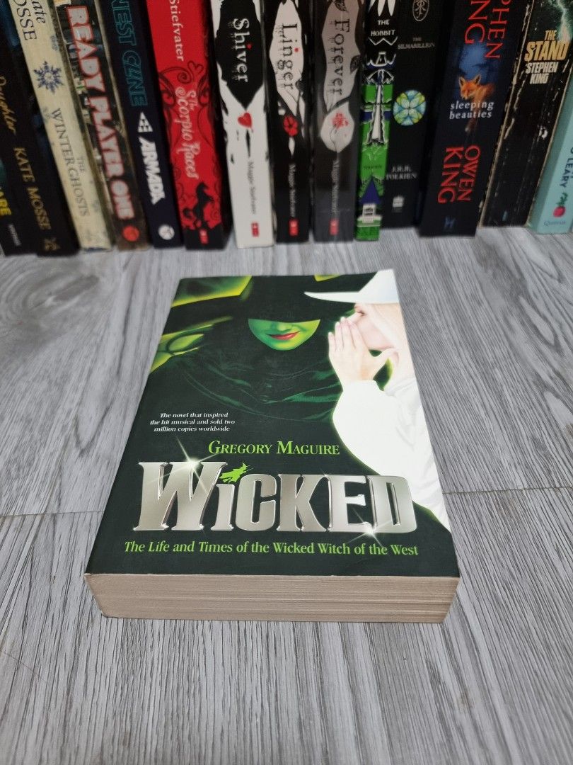 Wicked series by Gregory Maguire, Hobbies & Toys, Books & Magazines ...